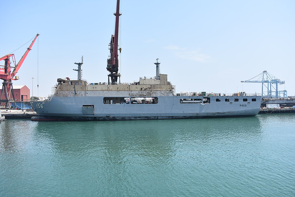 Peruvian Navy – Amphibious Warfare Ships – The Searchers