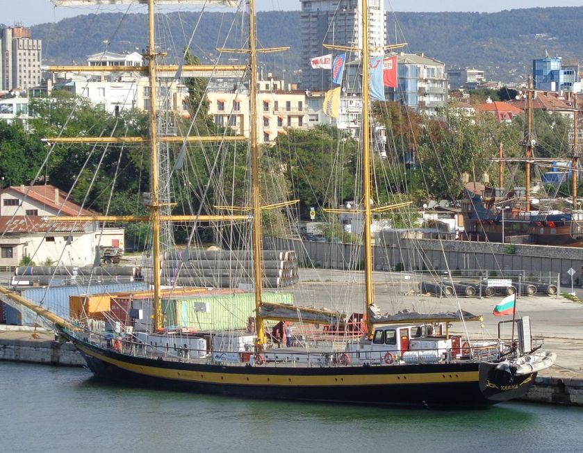 Bulgarian Navy – Auxiliaries and Other Ships – The Searchers