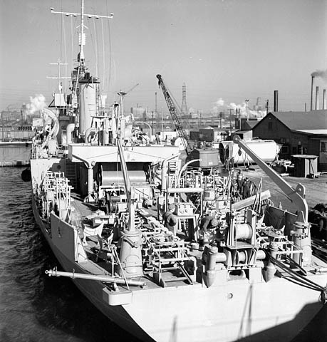 The Loneliest Minesweeper? – The Searchers